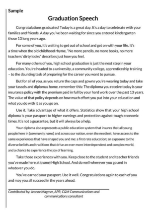 Graduation Speech Ideas (18 Outline Examples)